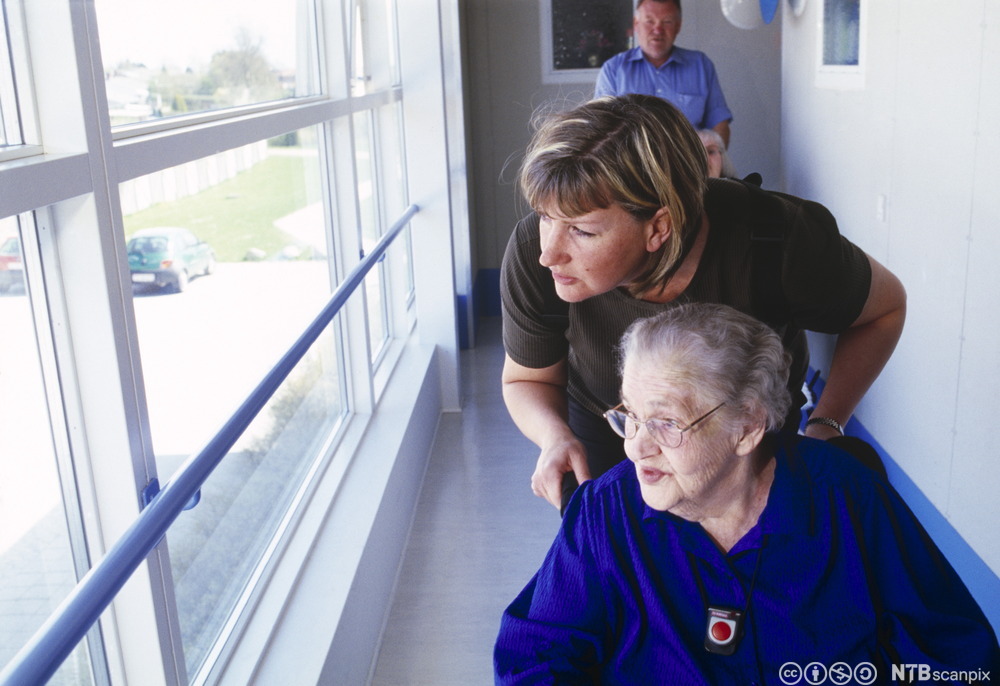 Omsorg og service - Kommunikasjon og samhandling (HS-HSF vg1) - NDLA