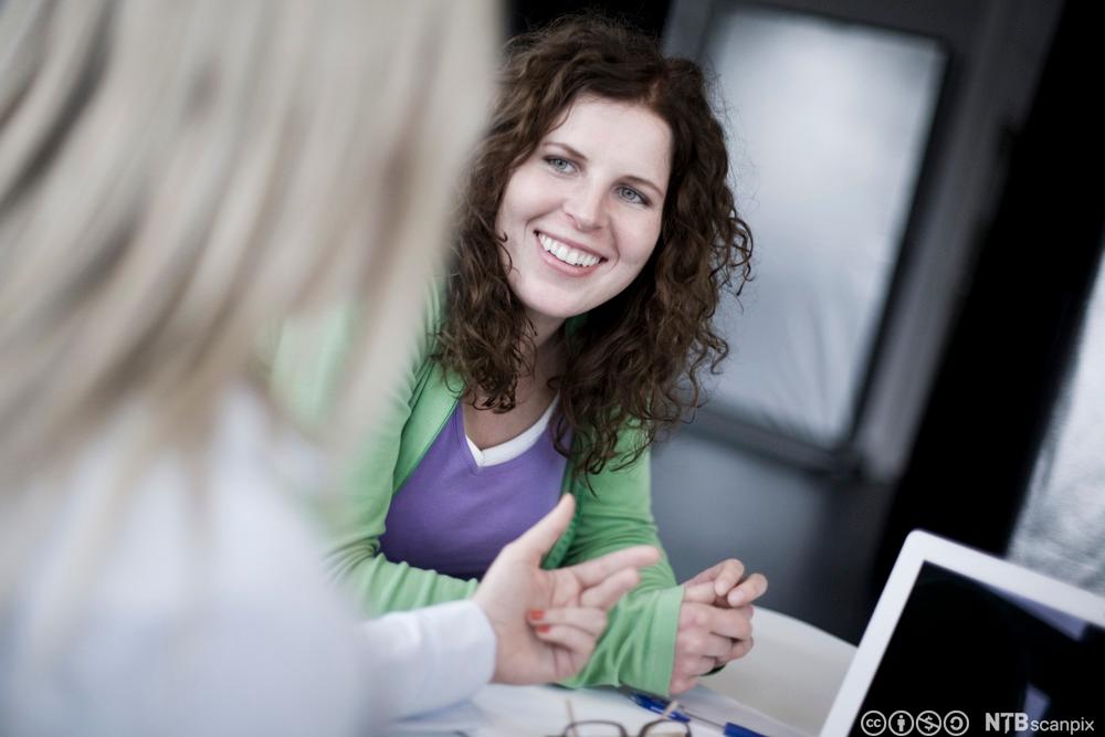 Veiledning - Kommunikasjon og samhandling (HS-HSF vg1) - NDLA