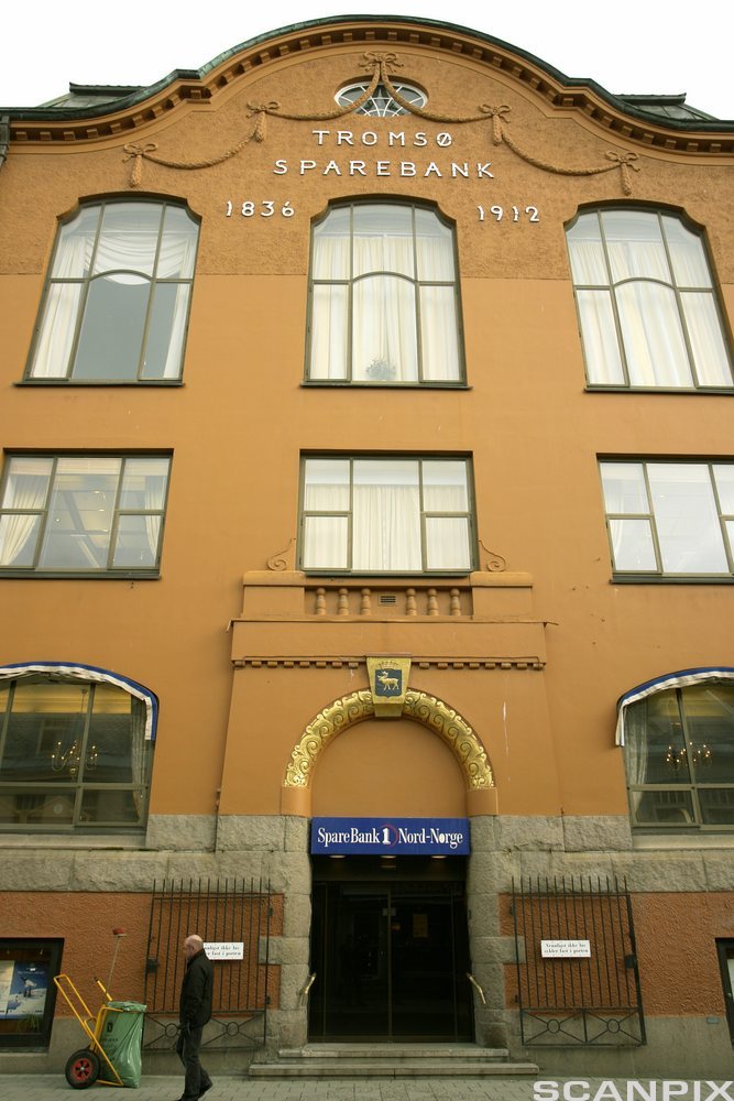 Murerfaget - Pussing av vegg - Praktisk yrkesutøvelse (BA-BAT vg1) - NDLA